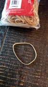 Universal UNV00433 #33 Rubber Bands - Beige (160/Bag)